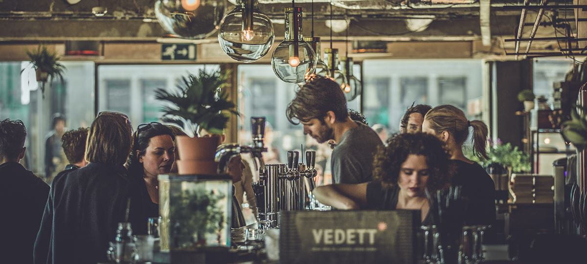 Antwerp Tower: hippe bar en tijdelijk kunstwerk